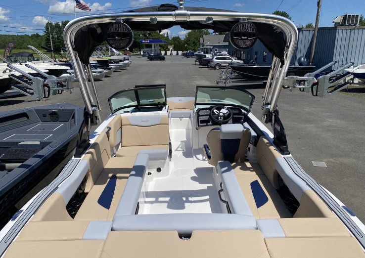 2024 Mastercraft NXT23 Viper Red/Navy/Stealth Gray