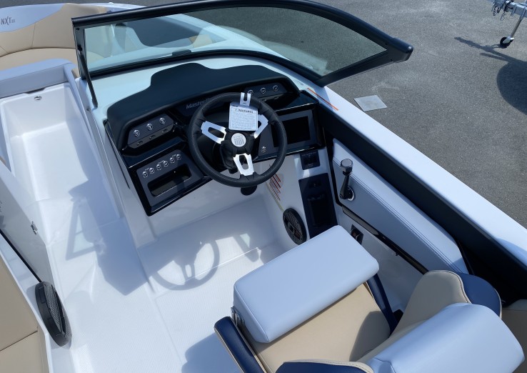 2024 Mastercraft NXT23 Viper Red/Navy/Stealth Gray