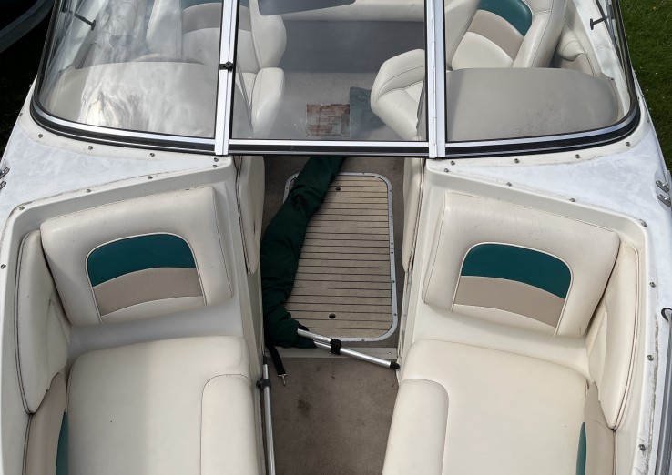 2000 Stingray 190LX