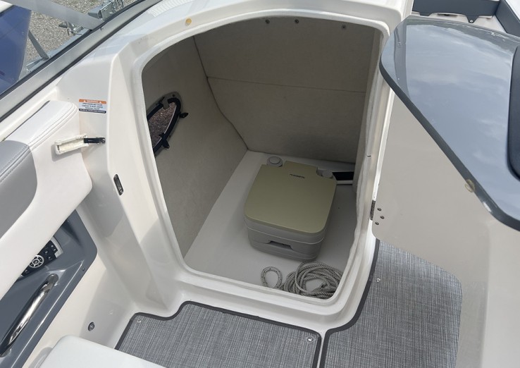 2004 Chaparral 215SSI