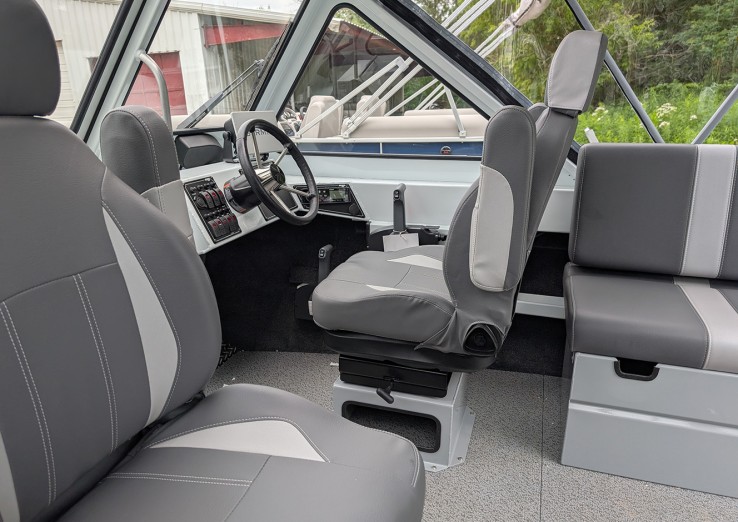 2025 Hewescraft Sea Runner 190 - White/Blue